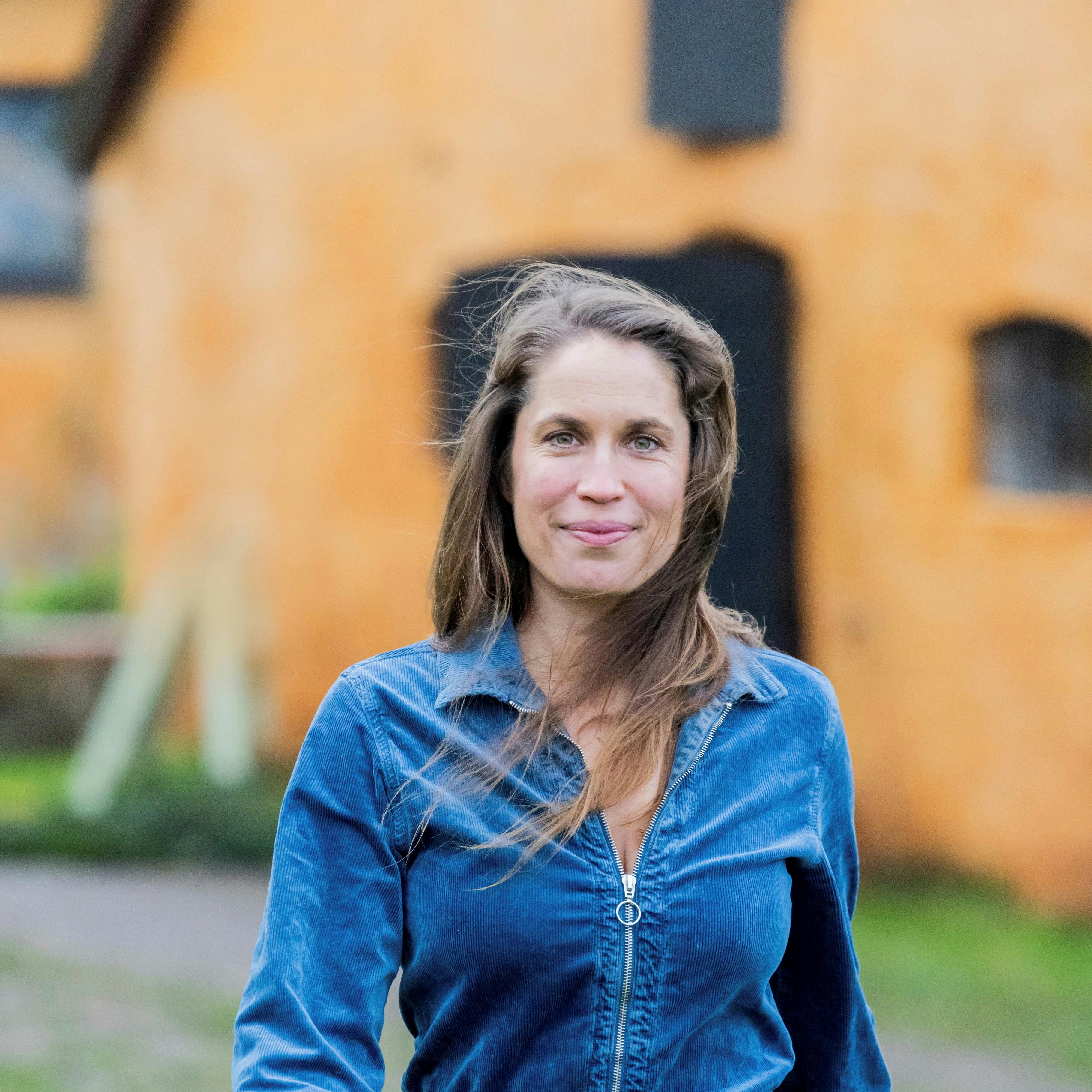 Da hun forsøgte at låne penge i banken, sagde rådgiveren noget, der fik ...