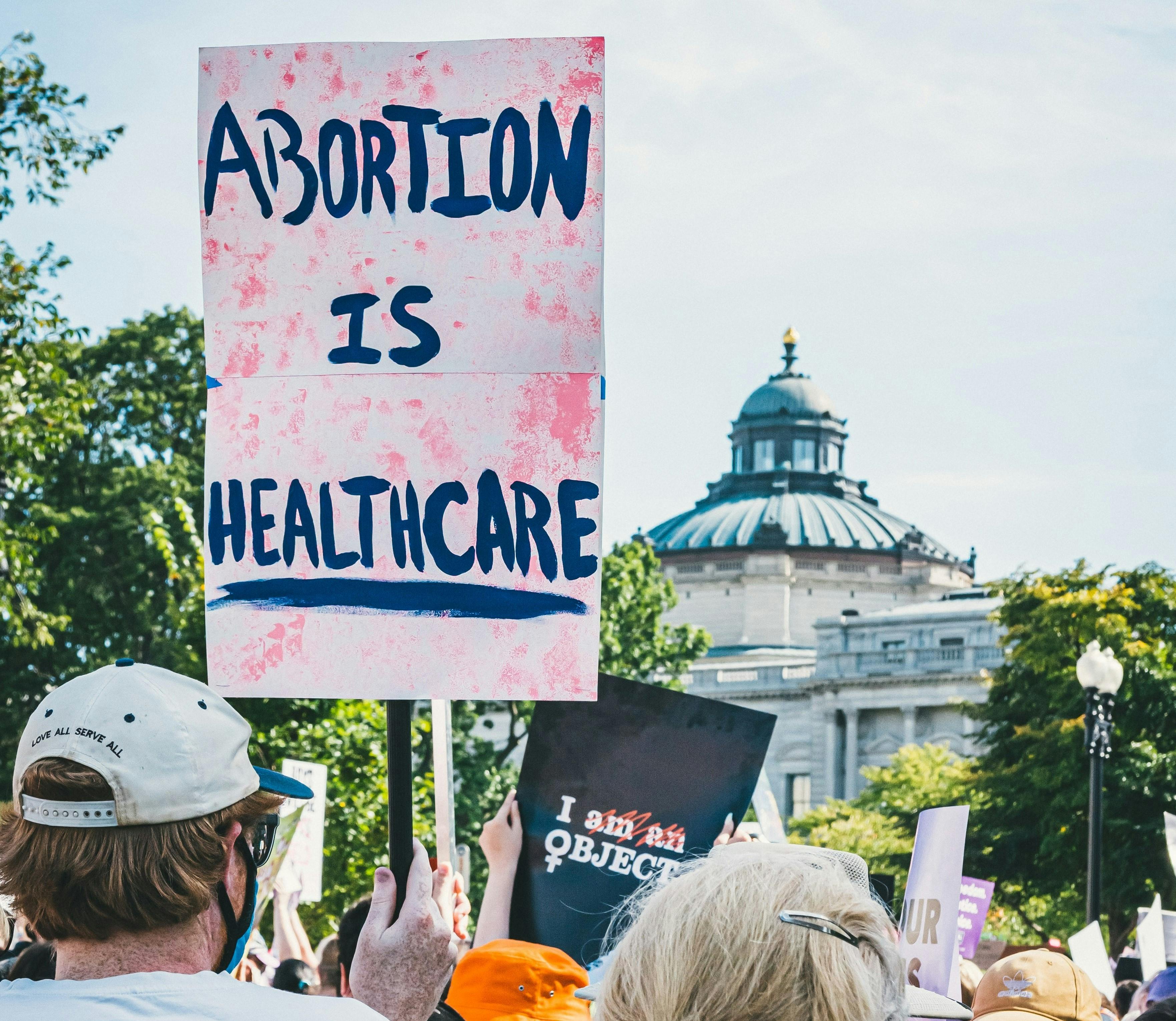 Hun blev nægtet abort, selv om barnet ikke ville overleve: "Han gispede ...