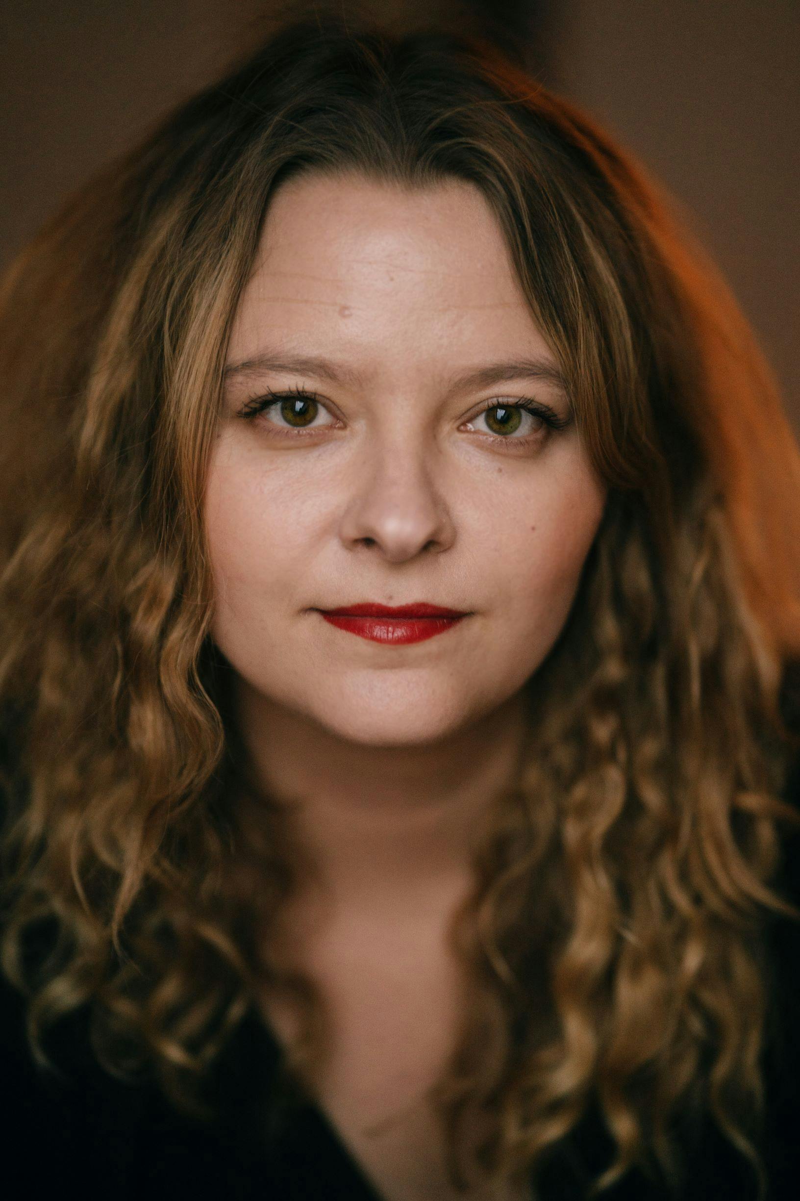 Det er otte måneder siden nu. Men hvis en veninde stryger hende over ...