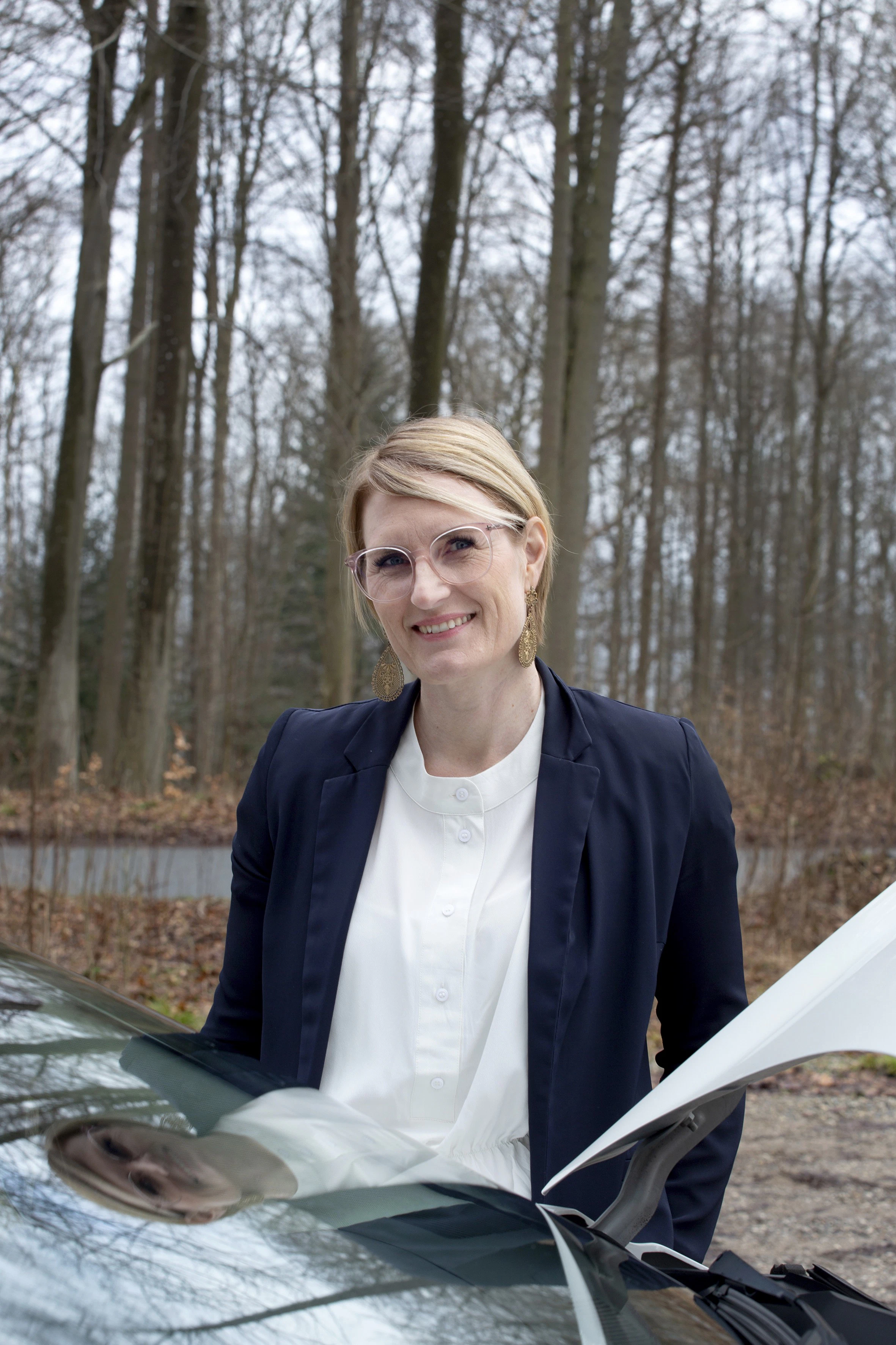 Rikke var blevet skilt og skulle købe ny bil, da det gik op for hende ...