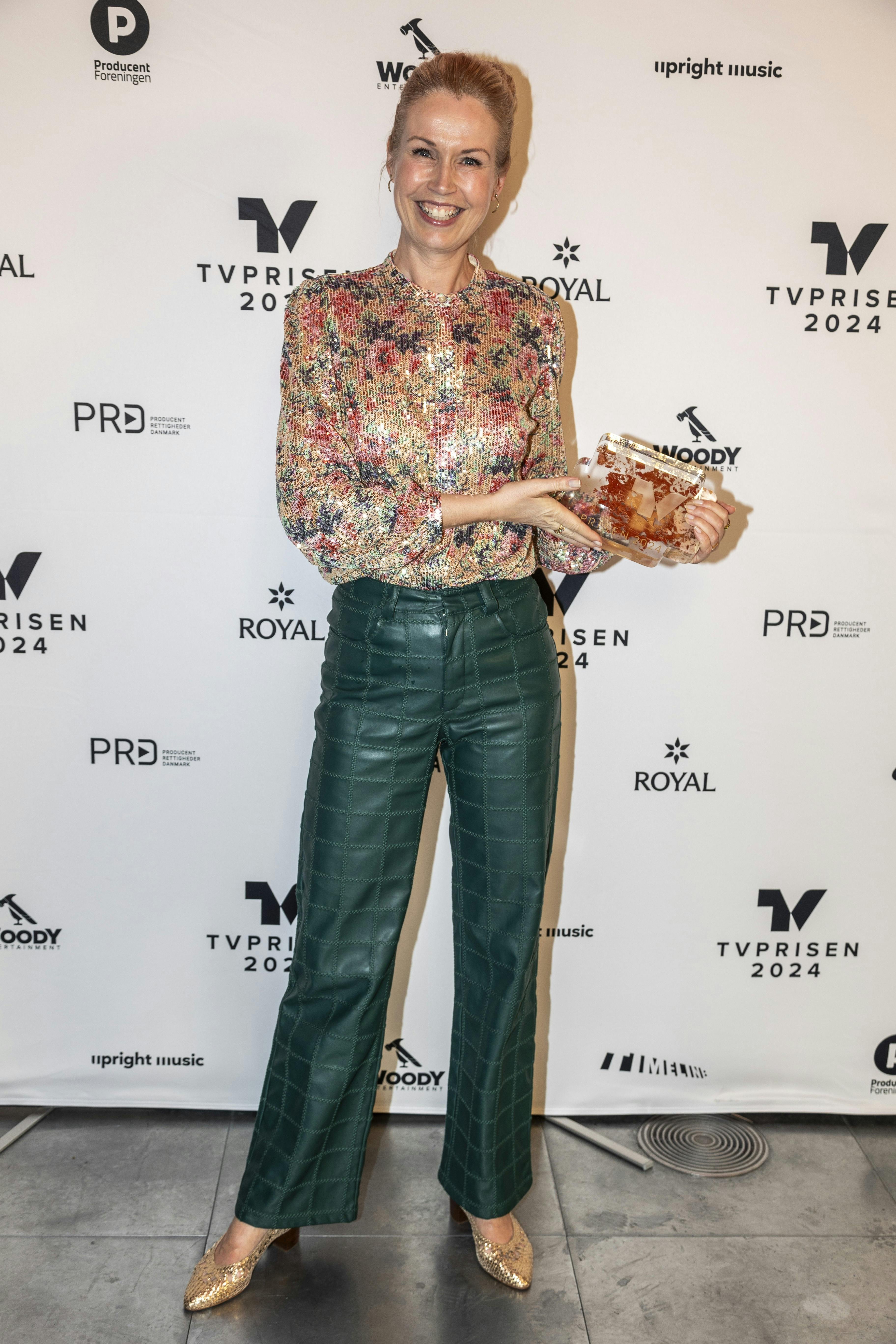 Tina Müller fortæller om livet som mor i sen alder | femina