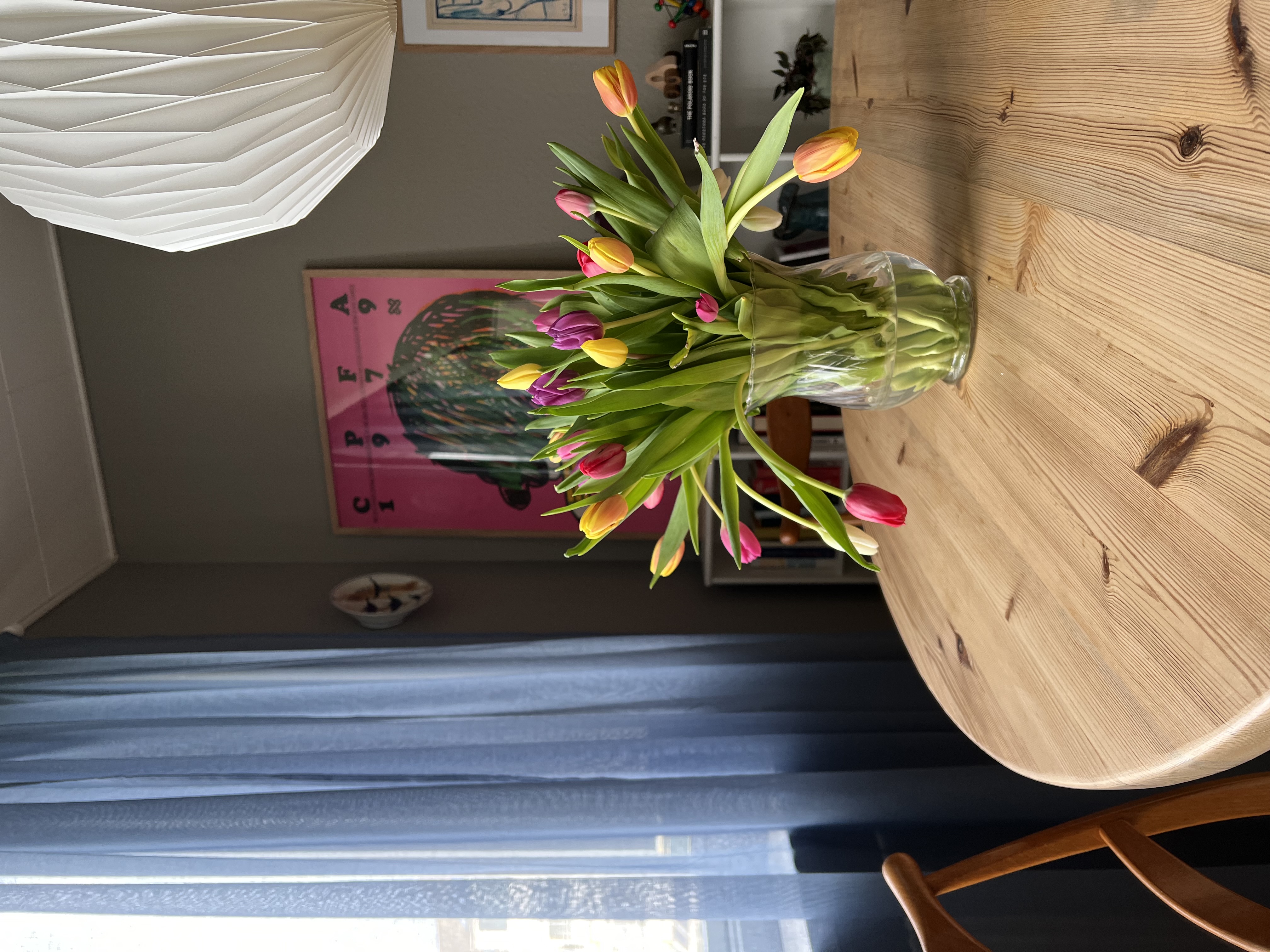 Kom indenfor i Louises bolig, hvor blå dominerer | Femina