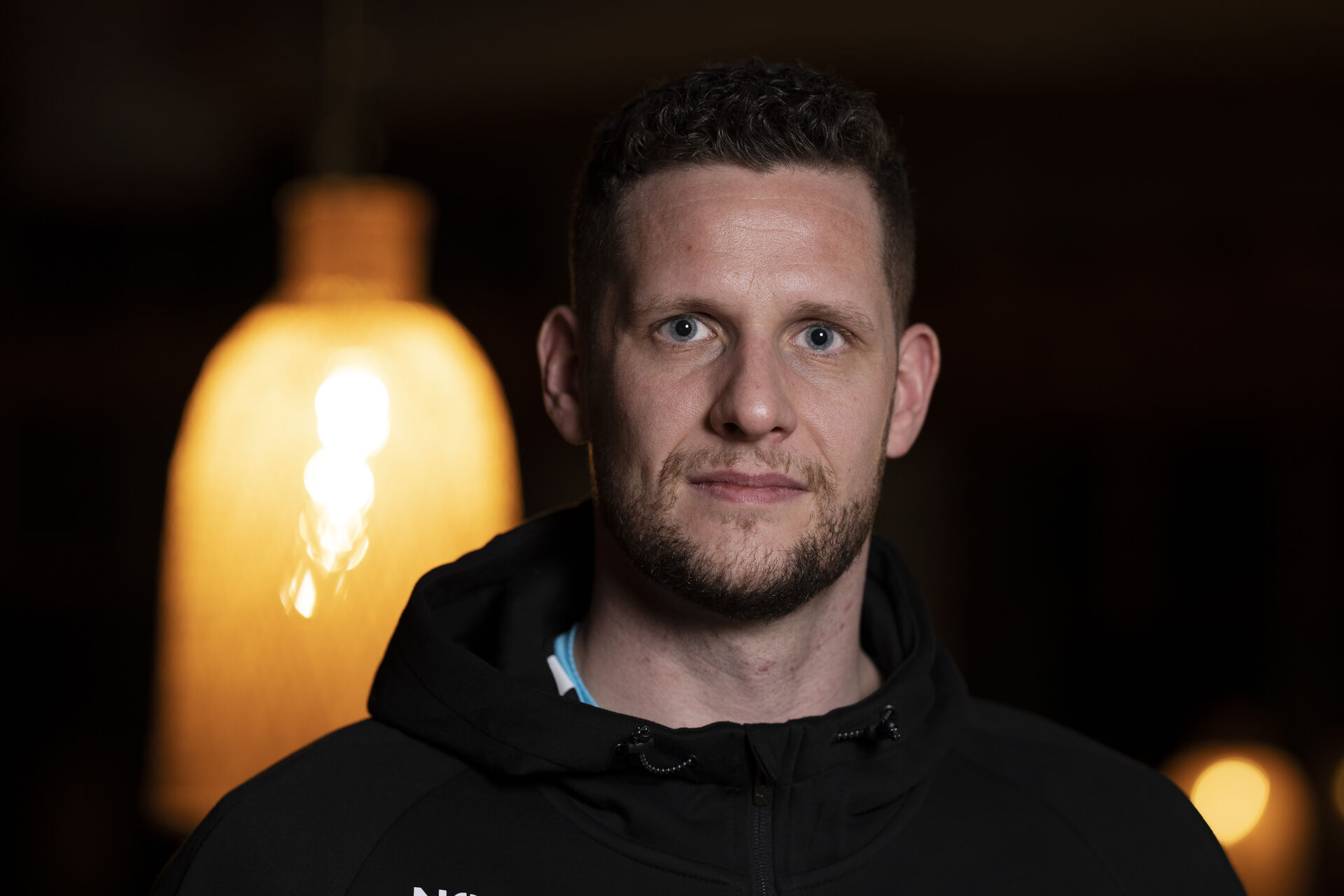 Kevin Møllers hustru har snart termin: Det gør han, hvis hun går i ...