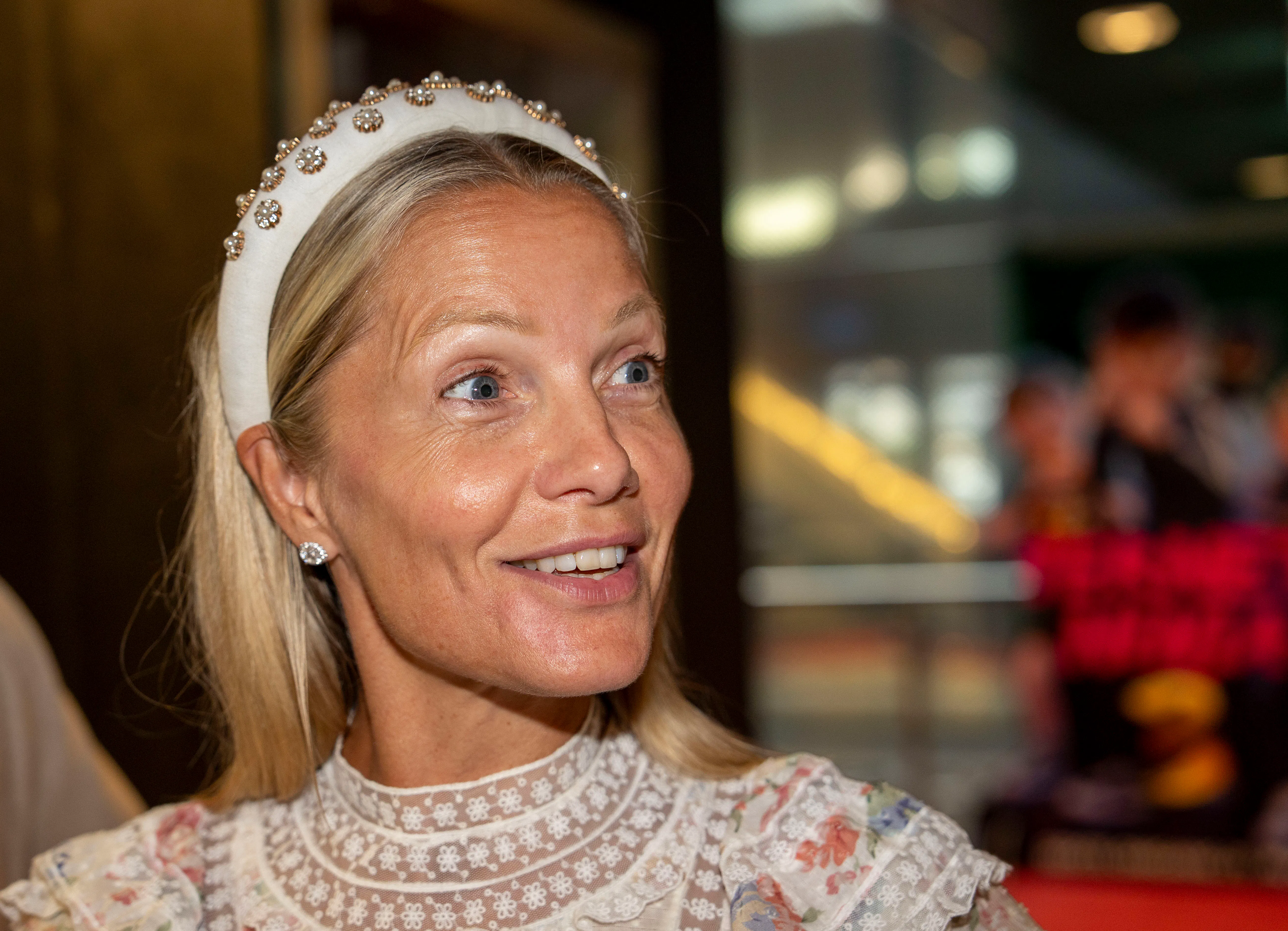 Caroline Fleming på rød løber i dronning Mary-favorit | Femina
