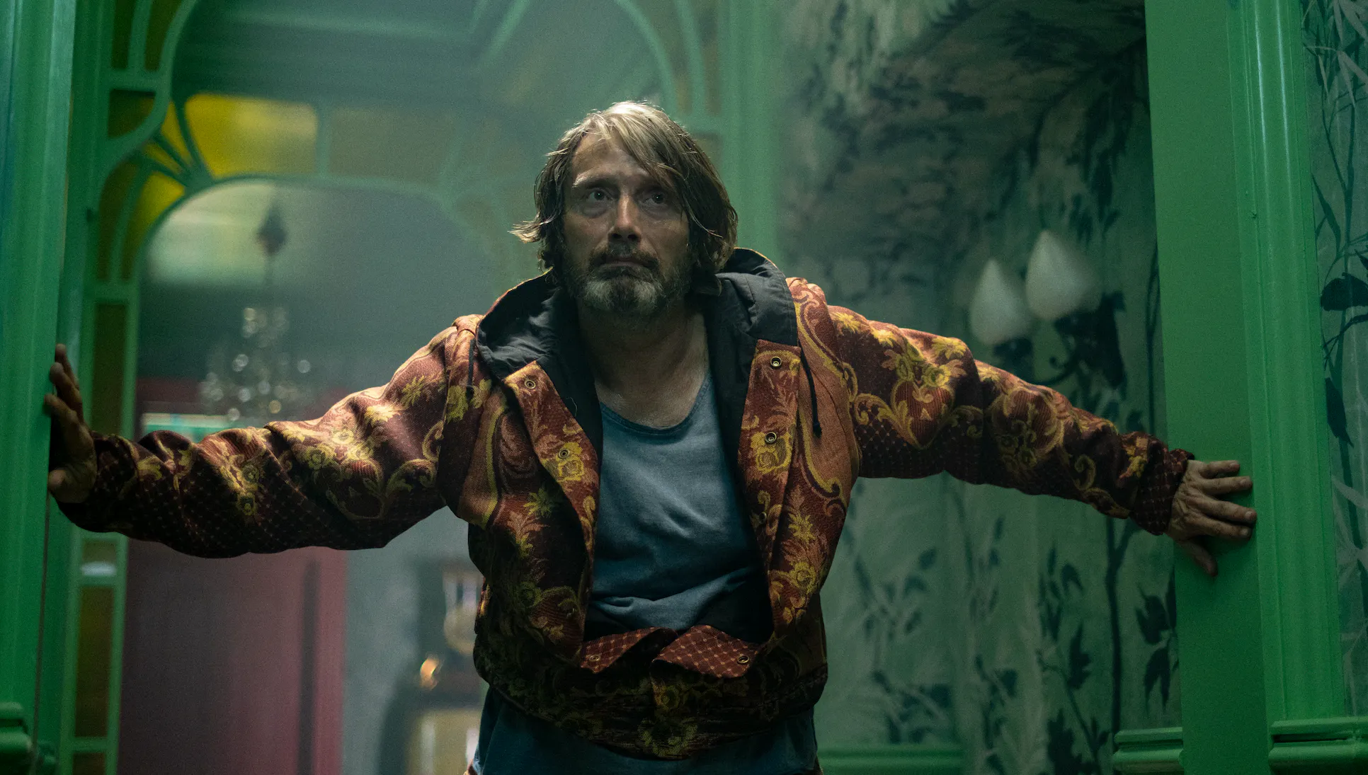Dust Bunny anmeldelse: Mads Mikkelsen i Bryan Fullers vilde monsterfilm
